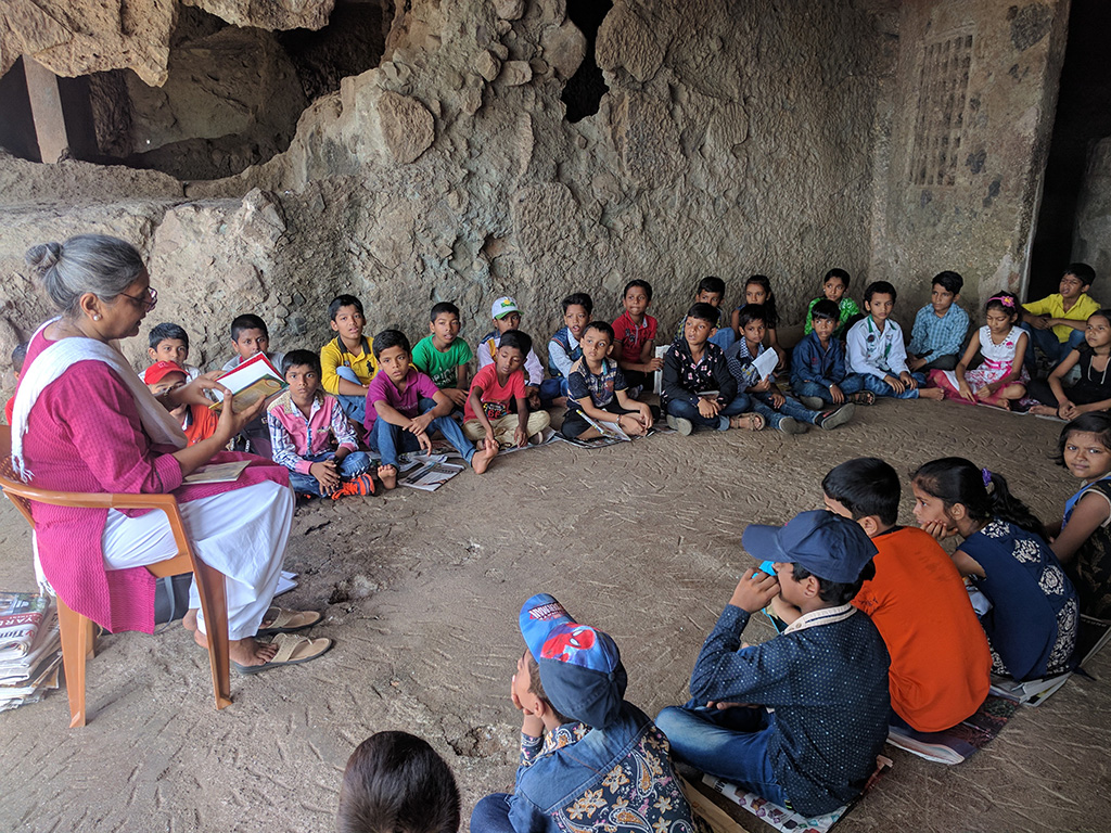 Akshara Foundation | Story Express